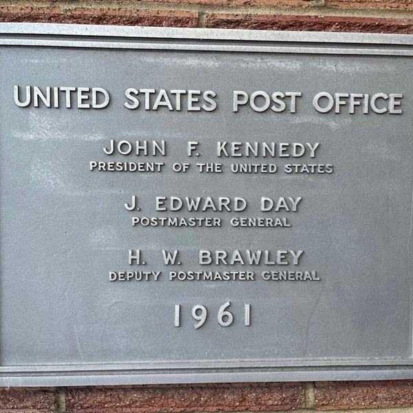 US Post Office - Post Office in West Seattle