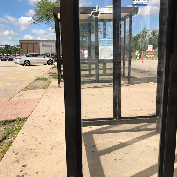 Pace Suburban Bus Stop - Yorktown Center - Yorktown Center