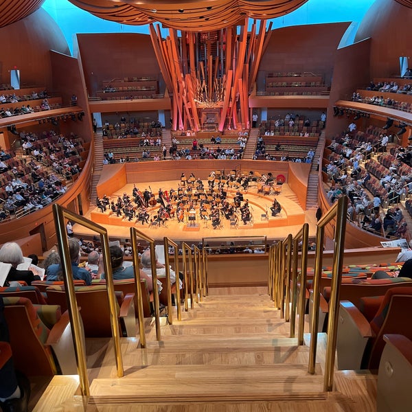 Walt Disney Concert Hall Interior