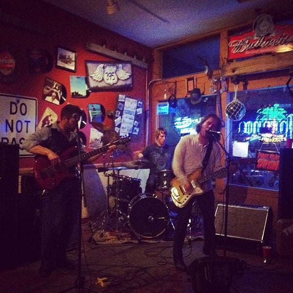 Raymond's Deli - 14 tips from 256 visitors