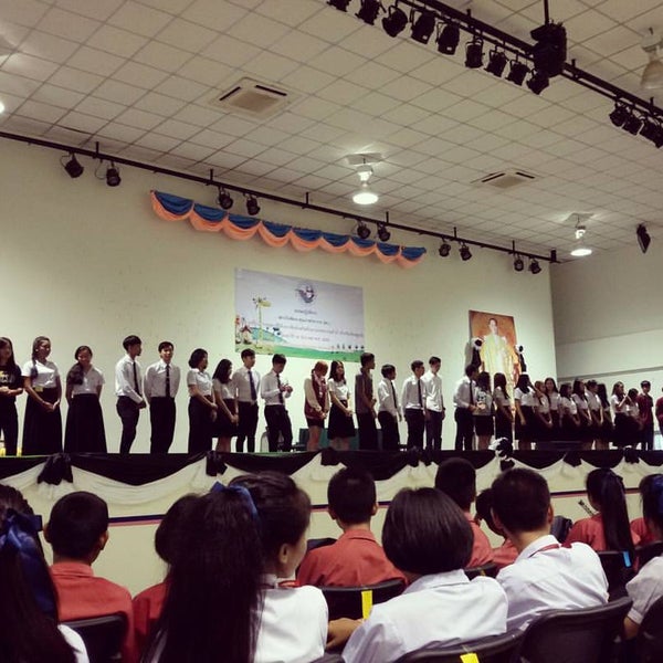 Photos at โรงเรียนมัธยมตากสินระยอง (Mathayom Taksin Rayong School ...