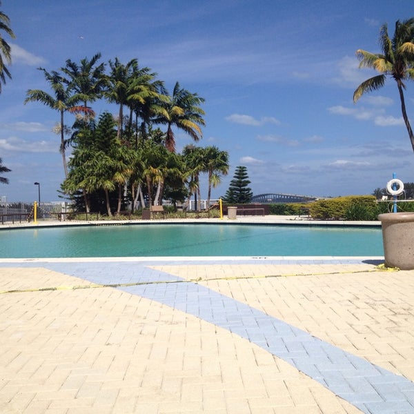 Pool At Brickell Townhouse - Swimming Pool in Coral Way