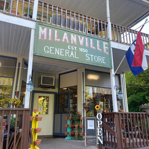Milanville General Store - 2 visitors