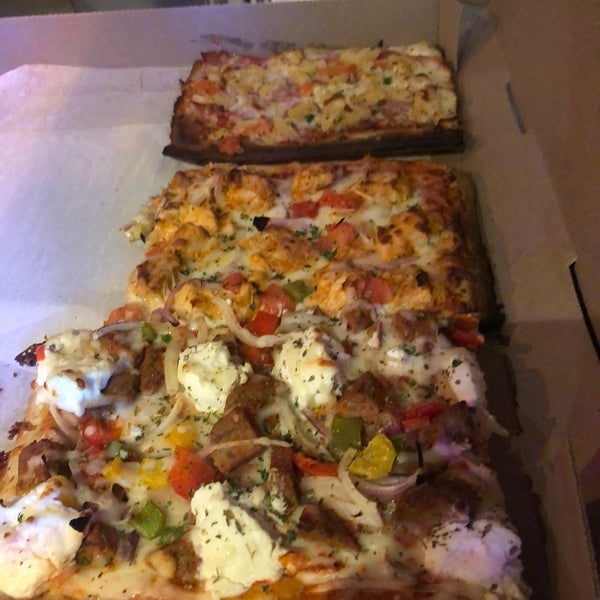 Pizza Rustica - Pizzeria in Flamingo-Lummus