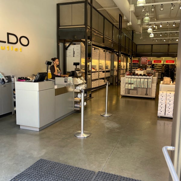 ALDO Outlet - International Gateway of The Americas - 1 tip from 289 ...