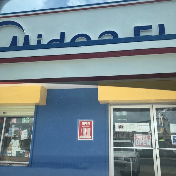 Midea Electric - 2 visitors