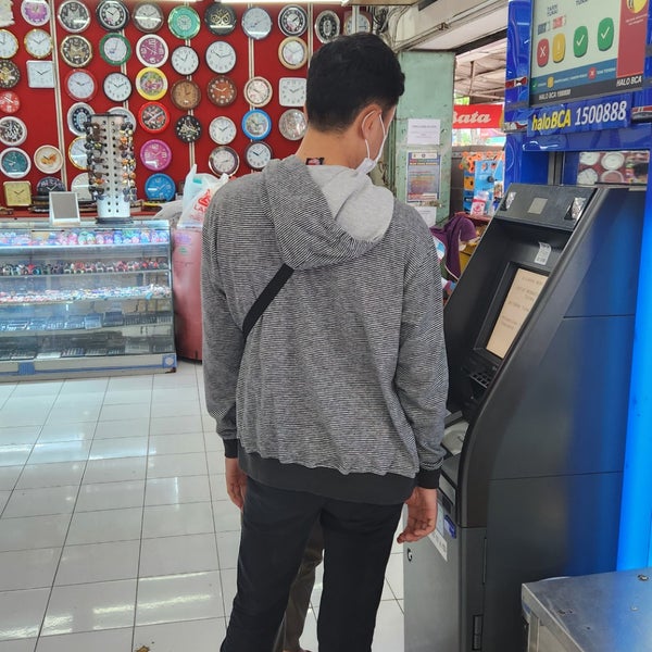 Toko Laris - Kabupaten Klaten, Jawa Tengah