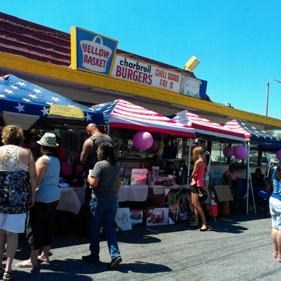 Yellow Basket - ハンバーガーレストラン