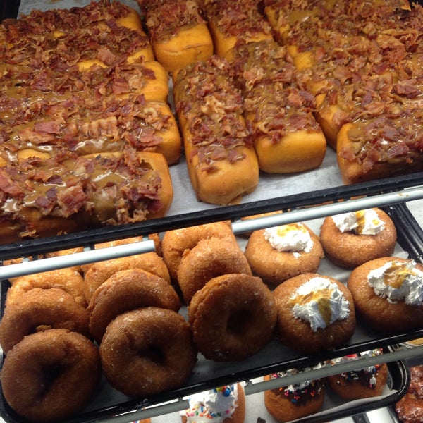 Flyboy Donuts - 5005 S Western Ave