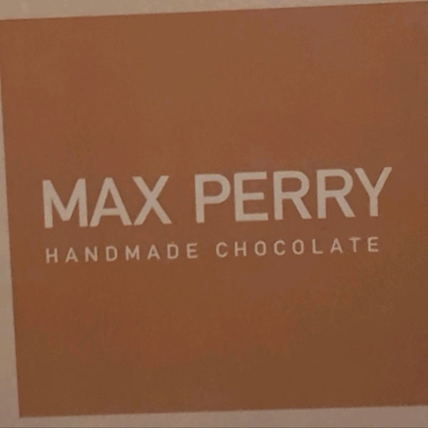 Max Perry - Dessert Shop in Γλυφάδα