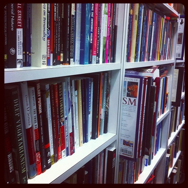 BMV Books - Toronto, ON