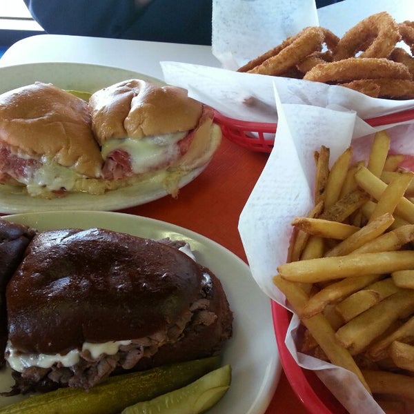 Photos at Sam & Andy's - Deli in Farragut