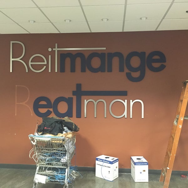 Reitmans Canada Limited Headquarters - Office in Montréal