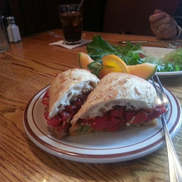 Pufferbelly Restaurant & Bar (Now Closed) - Downtown Erie - 17 tips ...