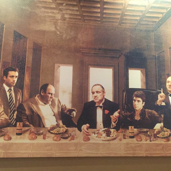 Capone Bar - Café in Ровно