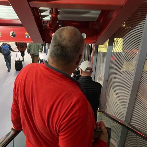 Airport Transit System (ATS) - Airport Tram Station in Chicago