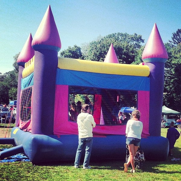 Mucciaccio Pool - Downtown Dedham - Dedham, MA