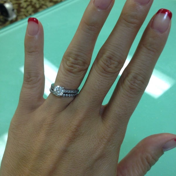 Lynn's Nails - Beverly Hills, CA