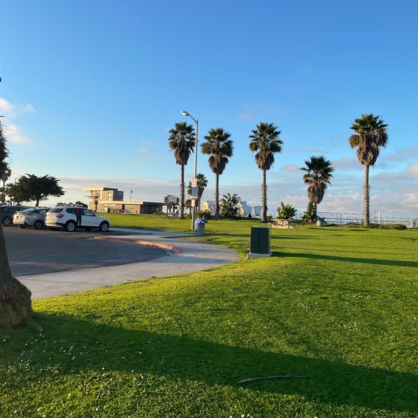 Photos at South Mission Beach Jetty - Surf Spot in San Diego