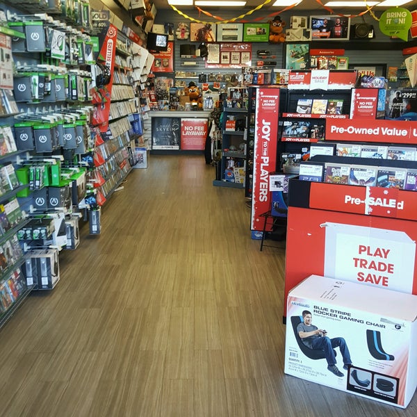 GameStop - Video Game Store in Apple Valley