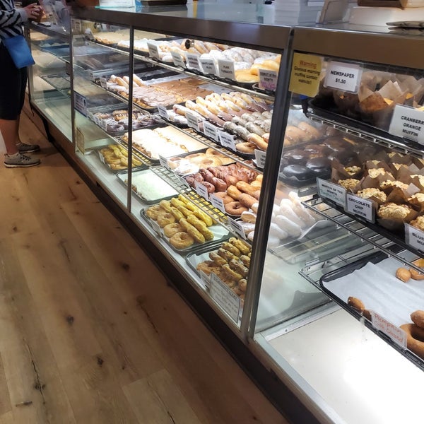Achenbach's Pastries Inc - 11 tips