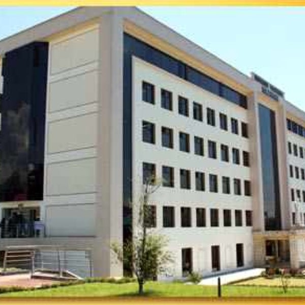 Universidad Politécnica Salesiana - University in Quito