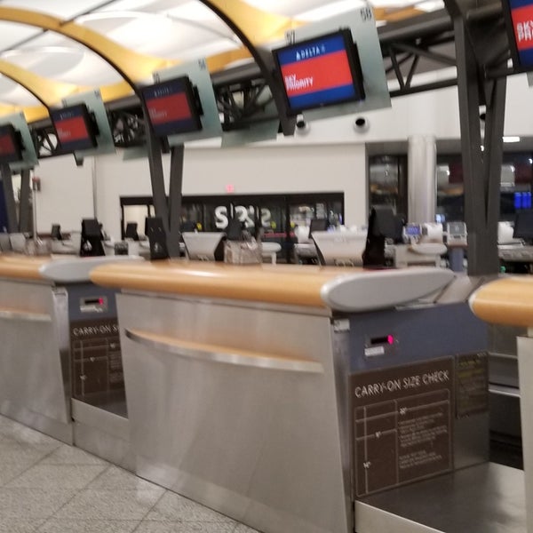 Delta Sky Priority Check-in - 5 tips from 1692 visitors