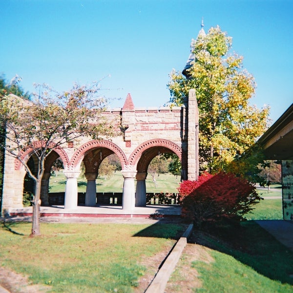 Castleview Memorial Gardens - 7 visitors