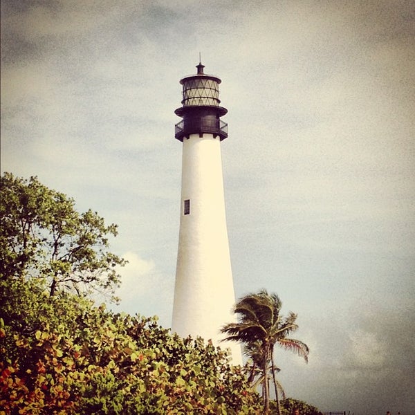 Cape Florida Lighthouse - Lighthouse in Village of Key Biscayne