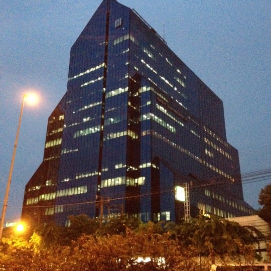 Photos at อาคารหะรินธร (Harindhorn Building) - บางรัก, กรุงเทพมหานคร