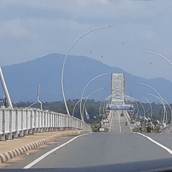 Jembatan Tayan - 1 tip from 8 visitors