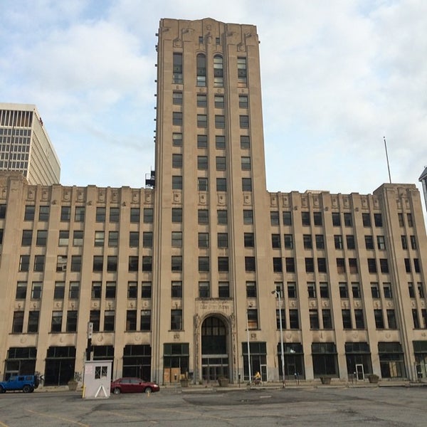 Detroit Free Press - Office in Downtown Detroit