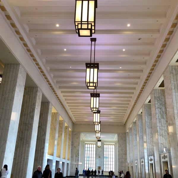 Old Chicago Main Post Office - Historic Site in South Loop