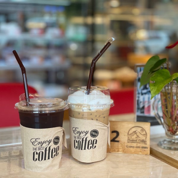 ภูเลย คอฟฟี่ (Phuloei Coffee) - Ruam Chai Rd