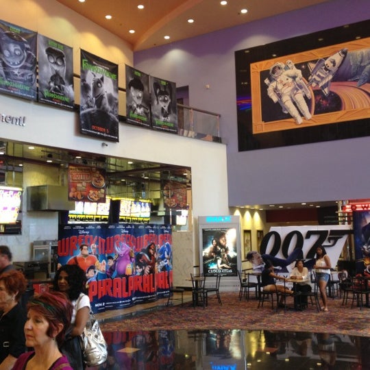 Photos at Regal Edwards Valencia & IMAX - Newhall - 43 tips from 3067 ...