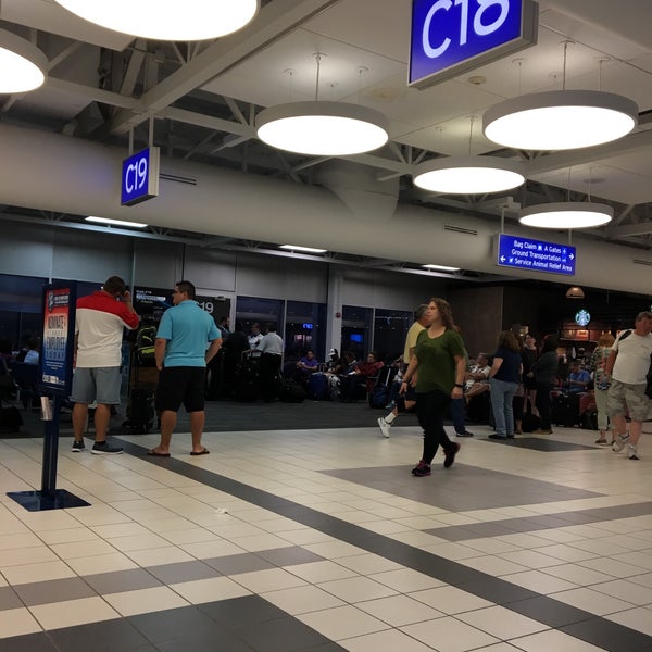 Gate C19 - Airport Gate