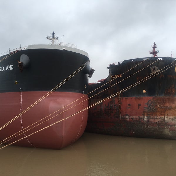 Cosco Zhoushan Shipyard Co., Ltd - 3 tips from 96 visitors