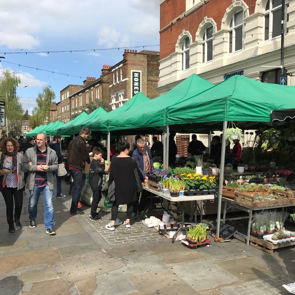 Venn Street Market - Clapham Town - Venn St