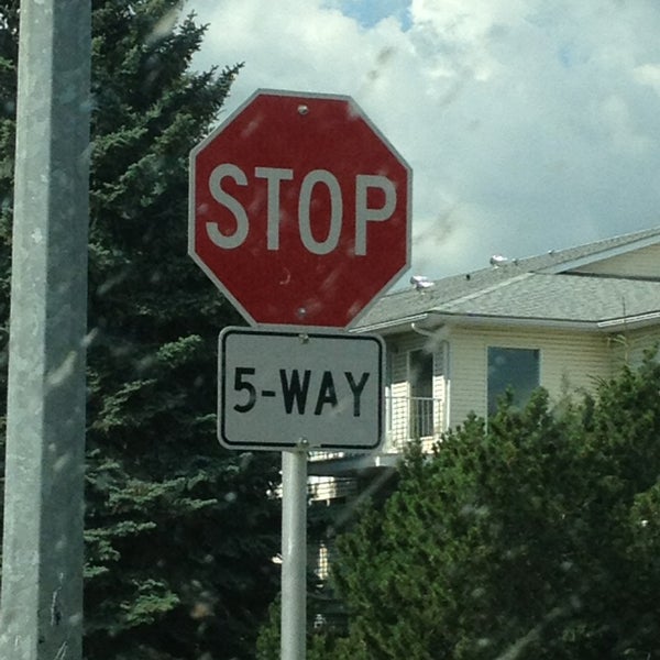 The 5-way Stop - Road