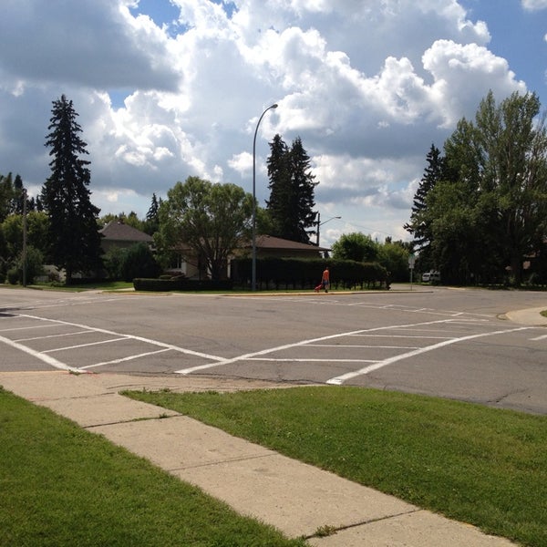 The 5-way Stop - Road