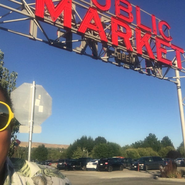 Fire at Pybus Public Market - 9 tips from 330 visitors