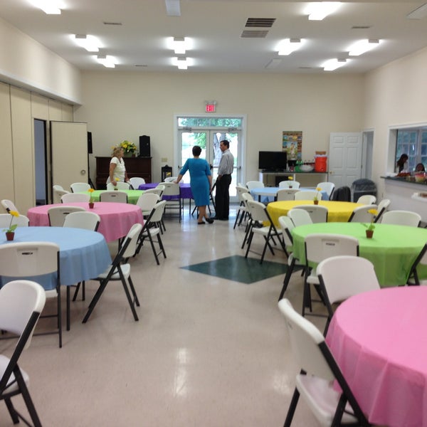 Burkeville Baptist Church - Church in Burkeville