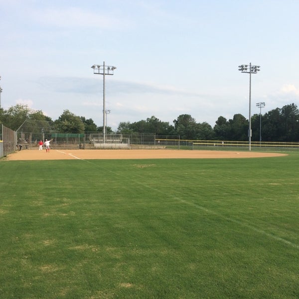 Glen Allen Softball Complex - 2 tips