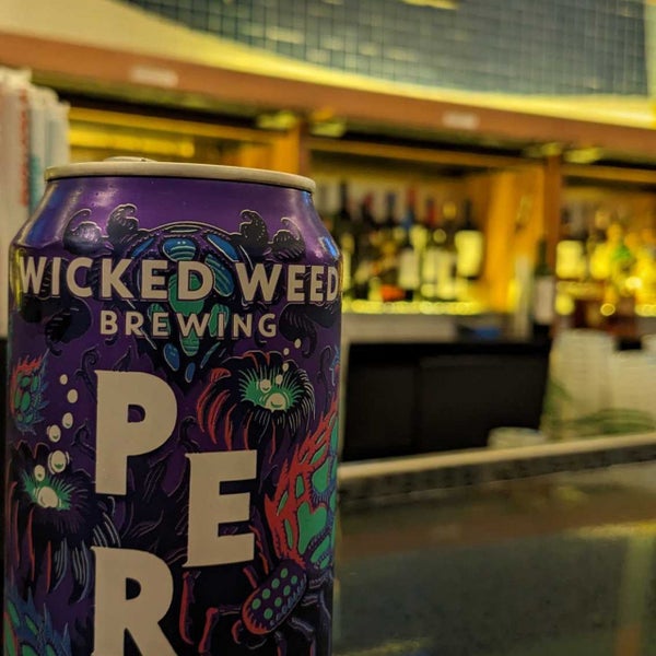Swizzle Lounge - Hotel Bar in Orlando