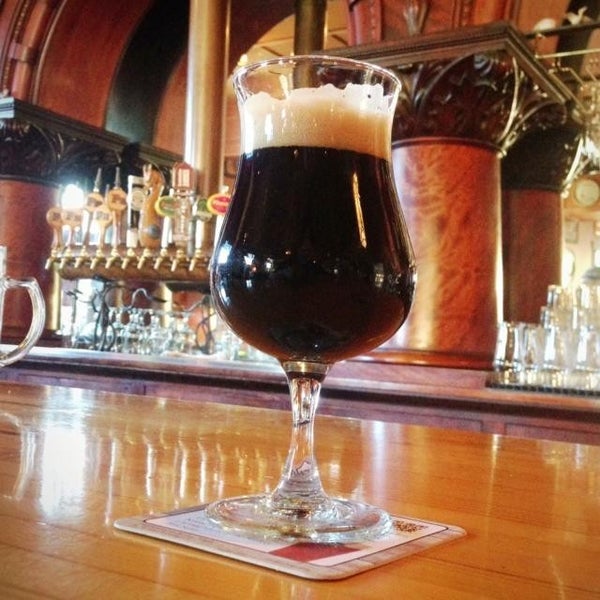 Beveridge Place Pub - West Seattle - 6413 California Ave SW