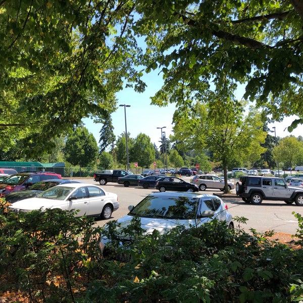 Brickyard Park and Ride - 15530 Juanita-Woodinville Way NE