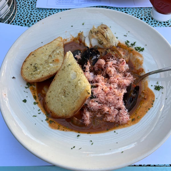 Flying Fish Bar & Grill - 49 tips from 1894 visitors