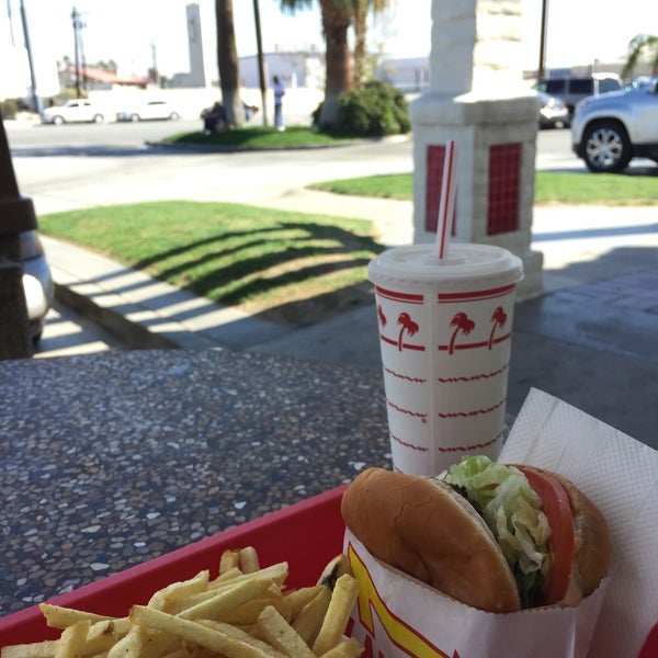 In-N-Out Burger - Thousand Palms, CA