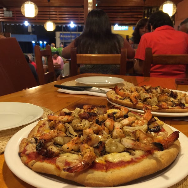 Isla Grill - Av. Charles Darwin