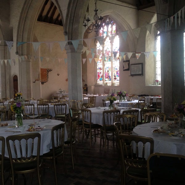 St Martin's Church - Church in Colchester